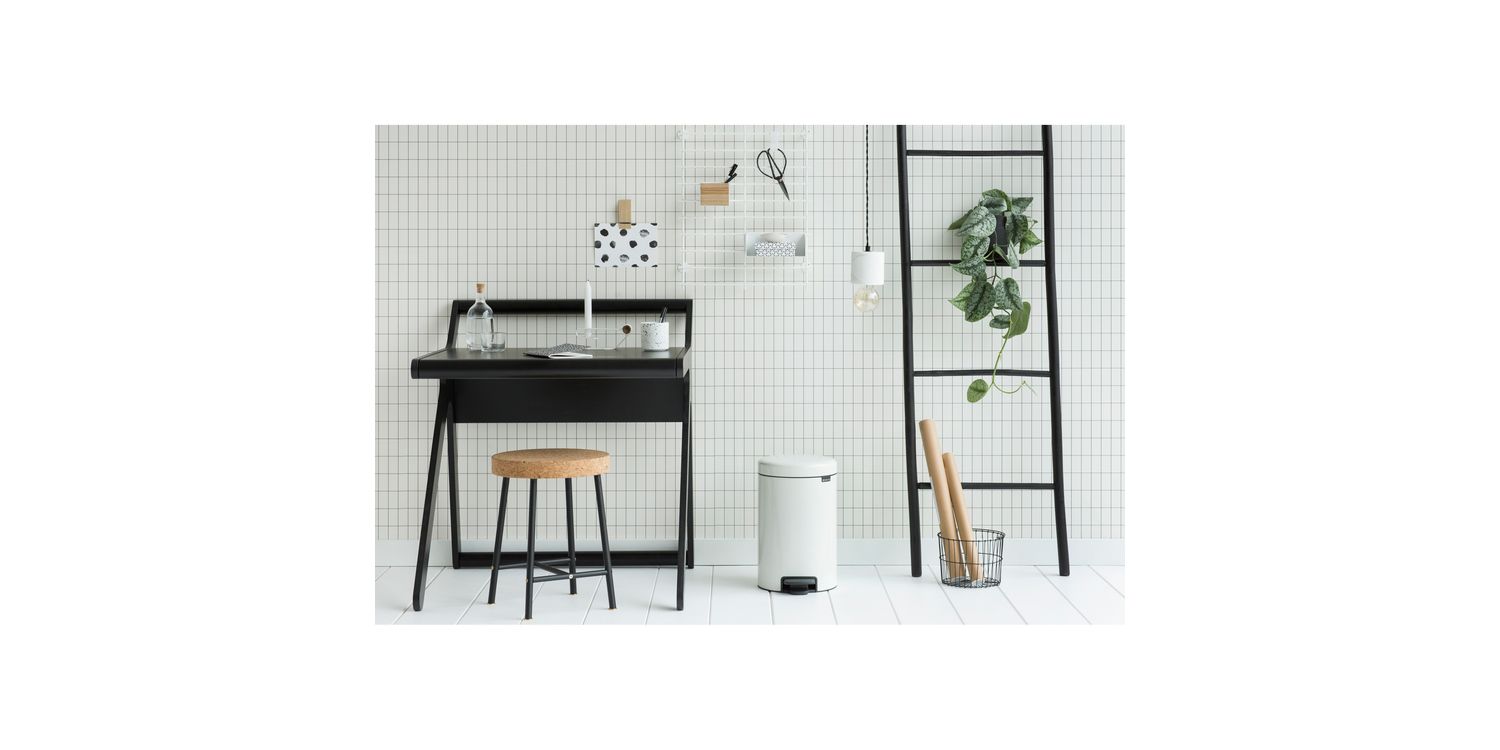 Brabantia New Icon Pedal Bin 12 litre White only £47.95